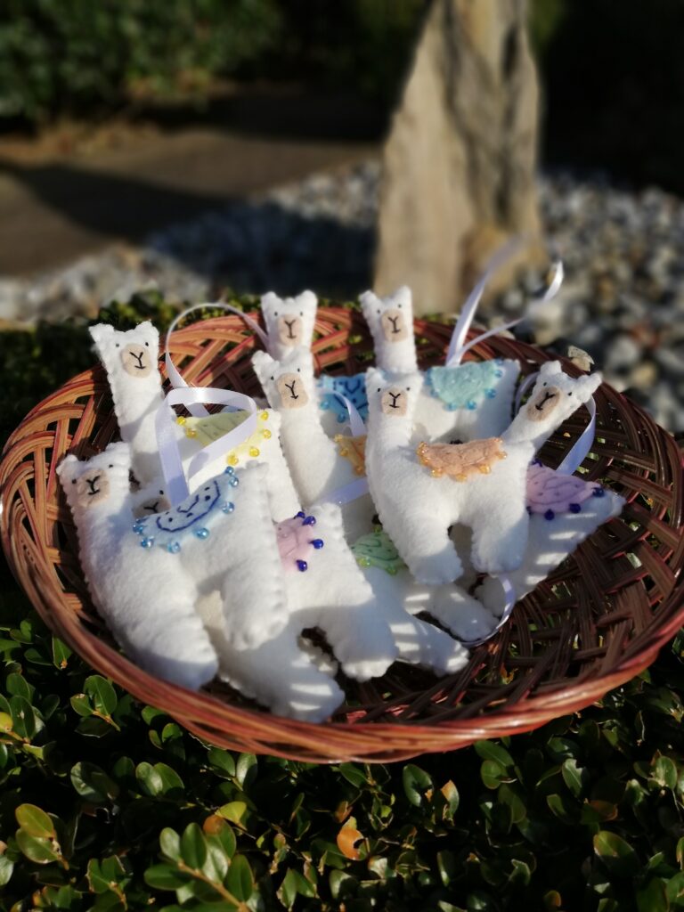 Felt Hanging Alpaca Decoration - Alpaca Annie